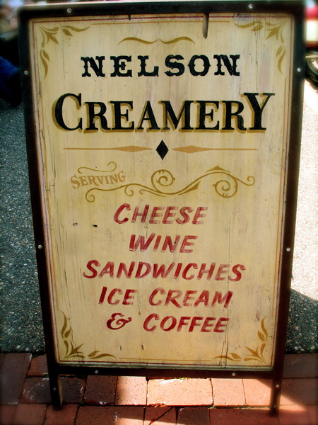 nelsoncreamsign-DSC05586 - ChinDeep
