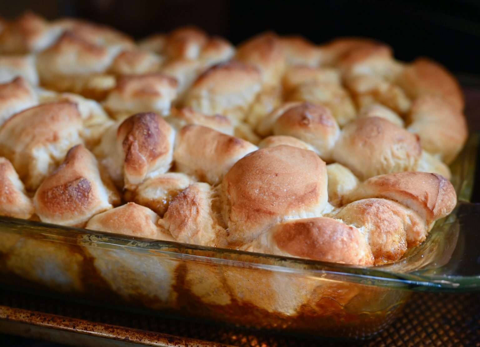 Wall Drug Vanilla Pudding Caramel Rolls - ChinDeep